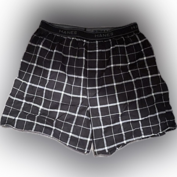 Hanes | Underwear & Socks | Hanes Black And White Comfort Flex Boxers ...